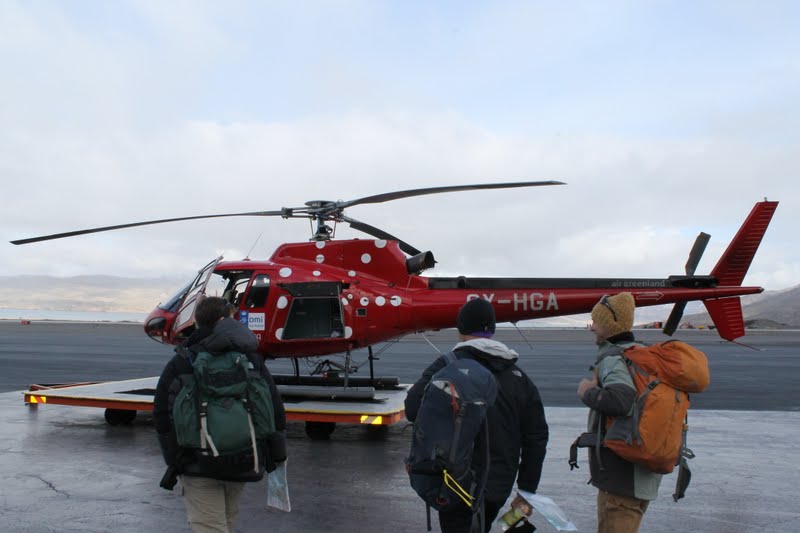 portengaround: Helicoptering Over Greenland