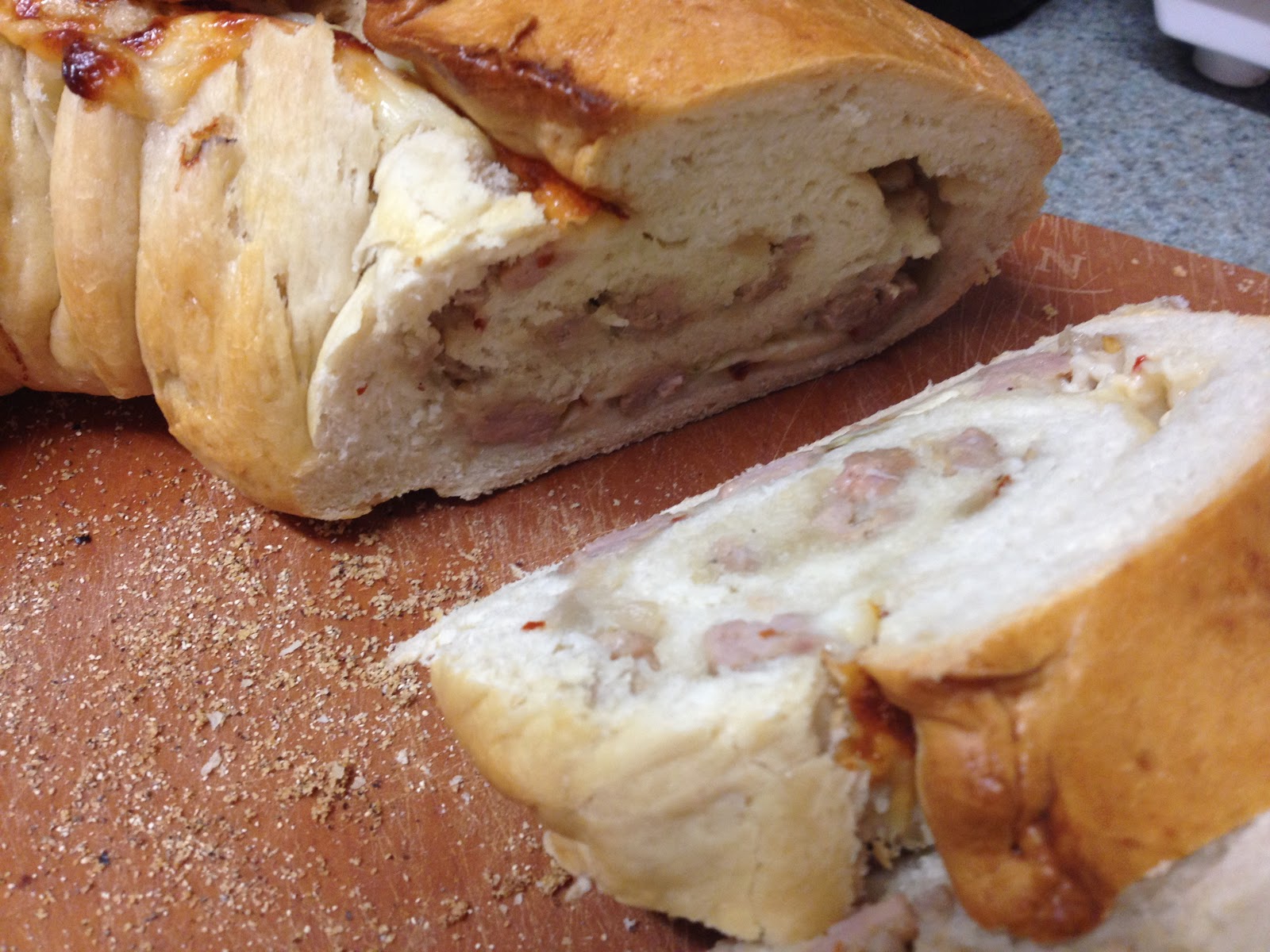 Fare La Scarpetta: Bread Stuffed with Sausage and Cheese