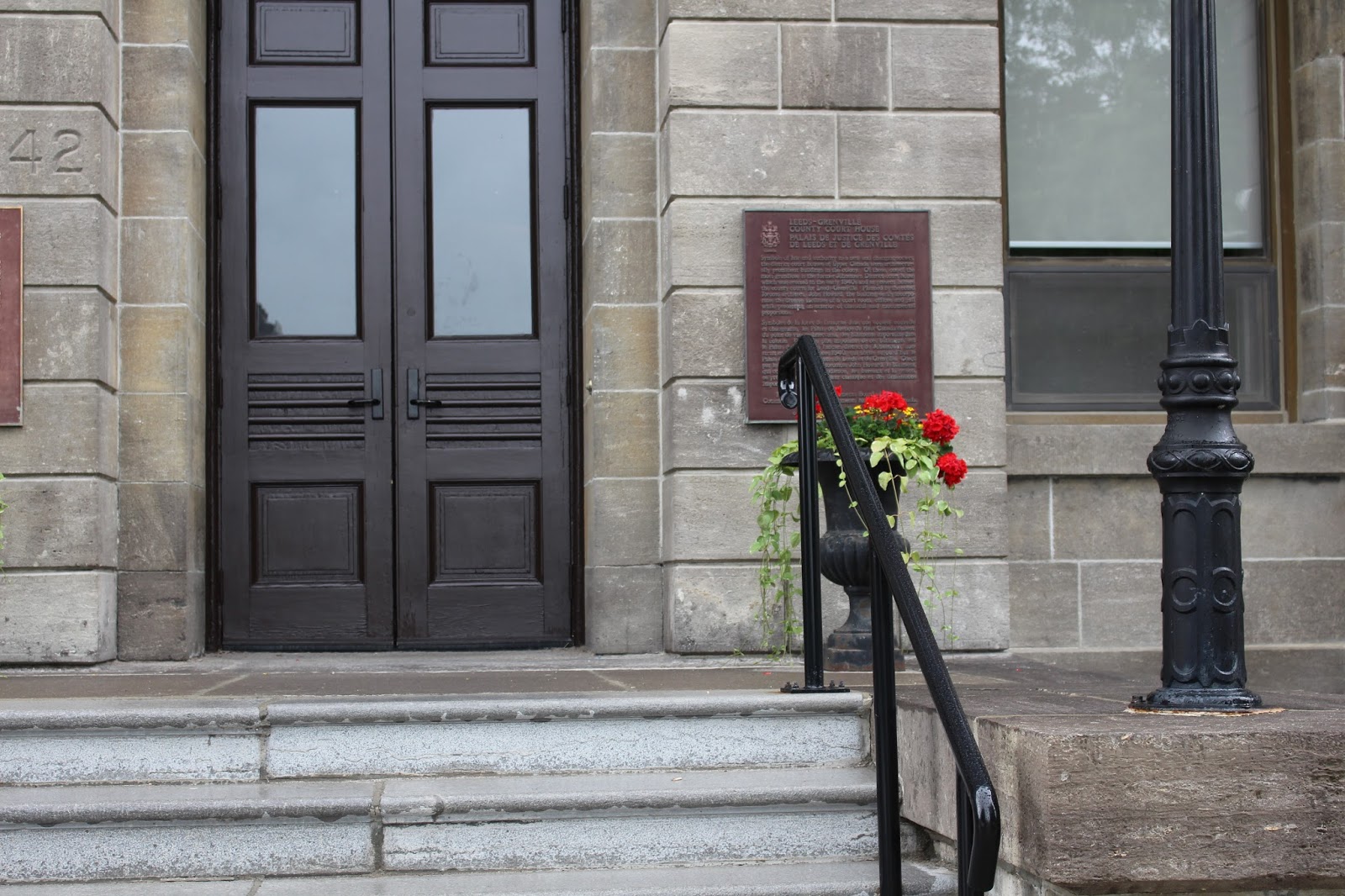 Memorials in Ottawa: Leeds-Grenville County Court House