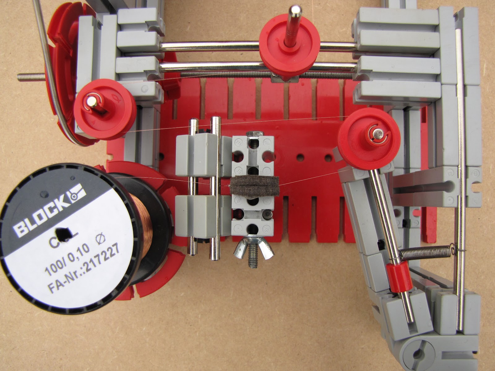 Trafo-wikkelmachine: Eerste werkende prototype