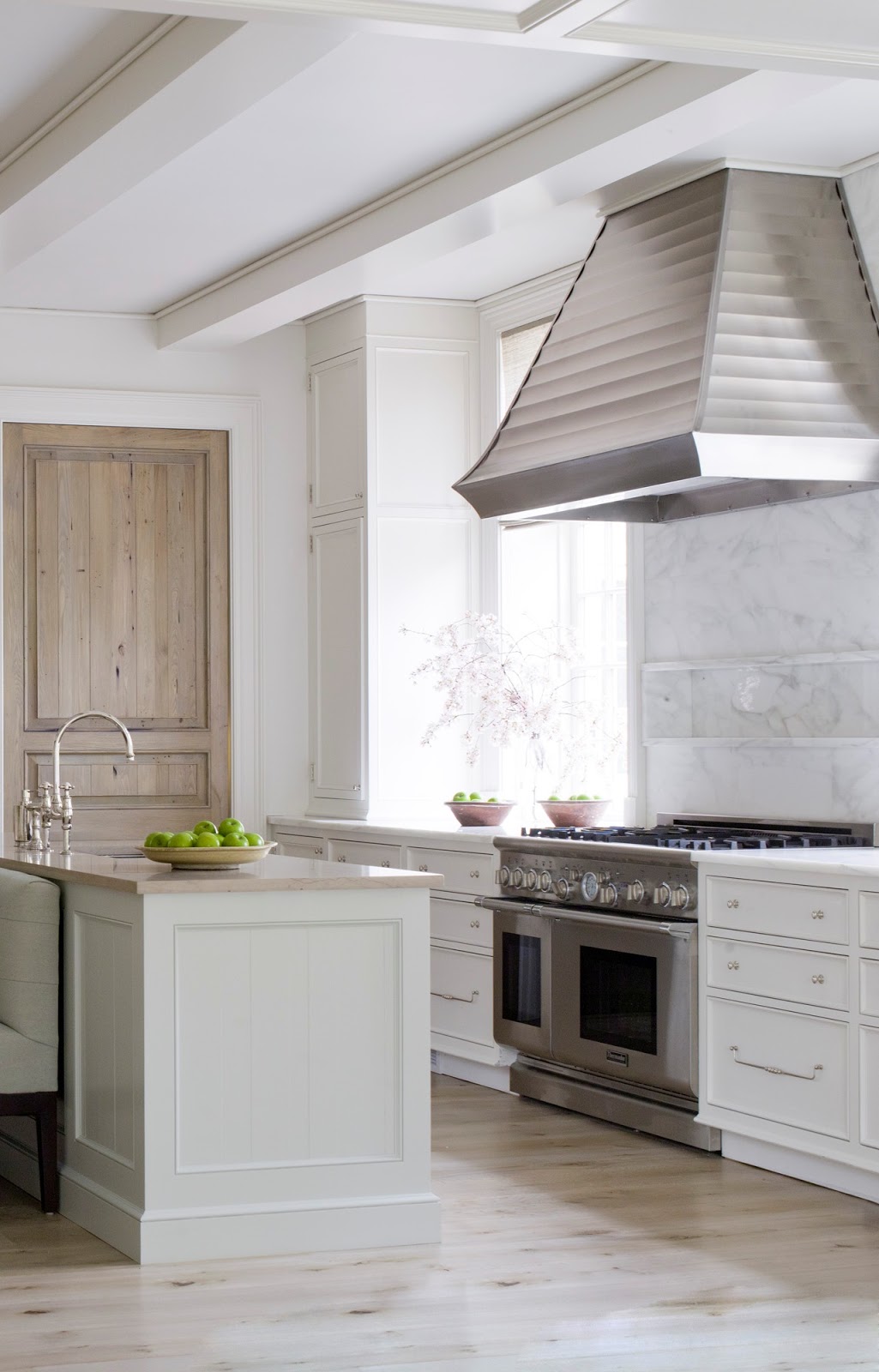 The Granite Gurus: Whiteout Wednesday: 5 White Kitchens with Marble ...