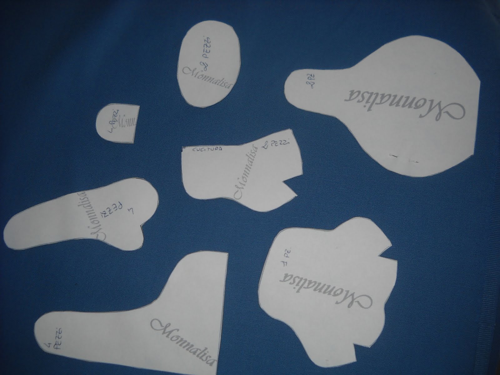 ♥ Ally ♥ • : 1° e 2° tappa sal Hippo più ciondolino per la vicina