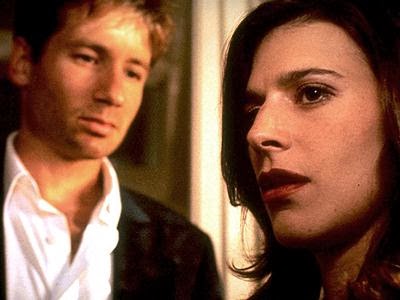 Doux Reviews: The X-Files: 3