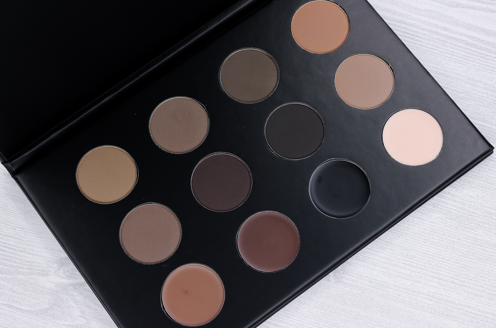 Review│BH Cosmetics Studio Pro Ultimate Brow Palette & Flawless Brow ...