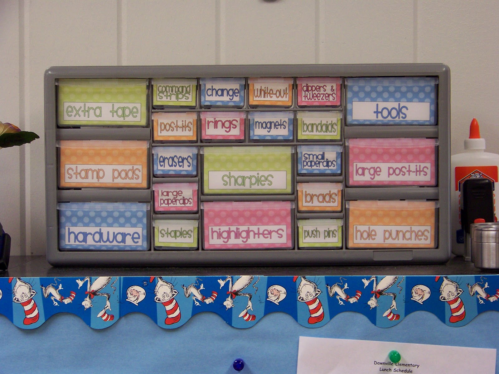 Klassy Kinders: Polka Dot Hardware Organizer