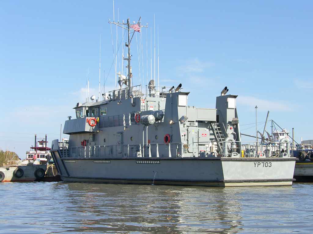 Kayaking the Mobile-Tensaw River Delta: 02/26/2010 - Mobile River