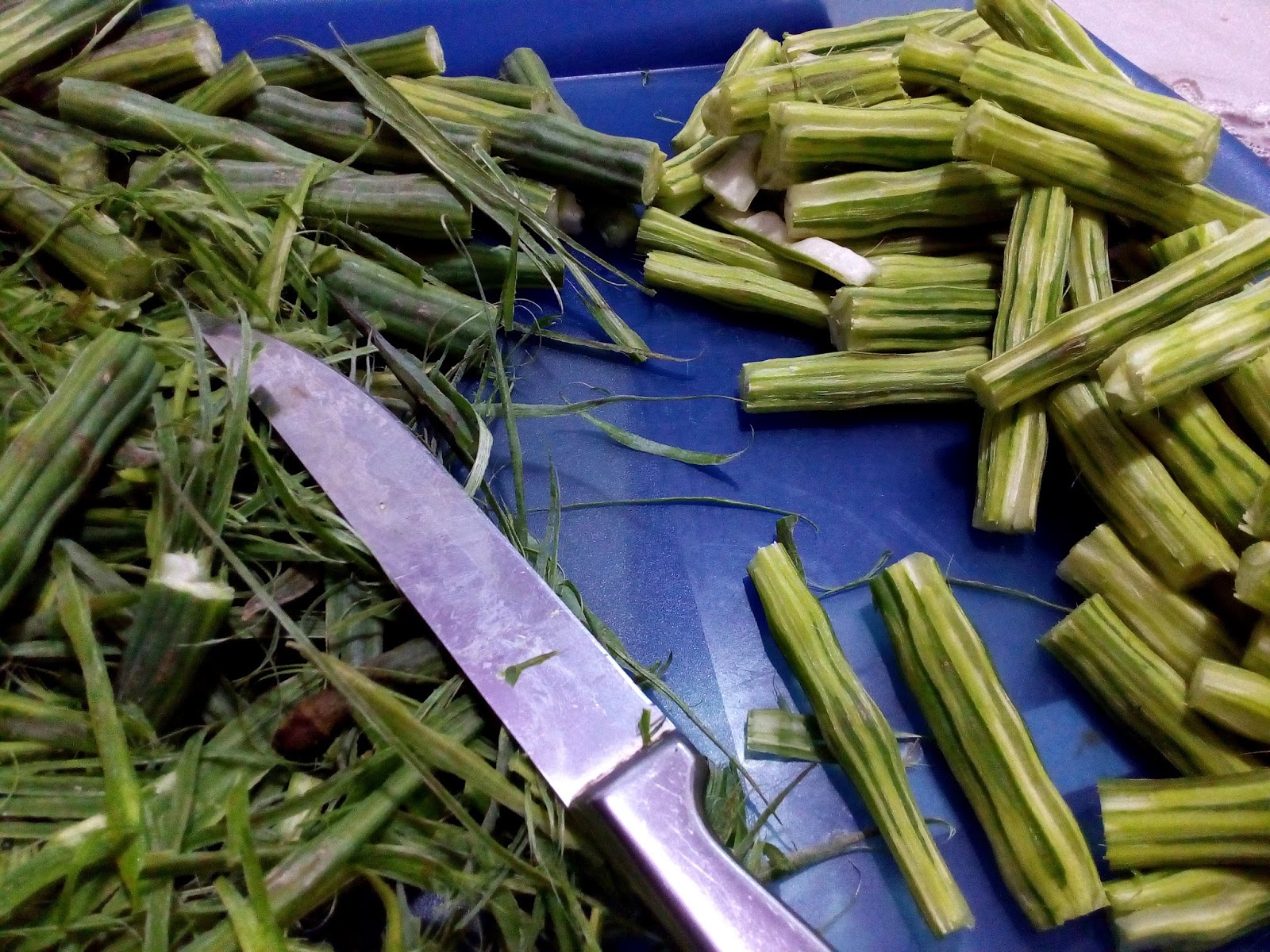SurayaMSyed: Kari Tulang Lembu Dengan Kacang Kelo