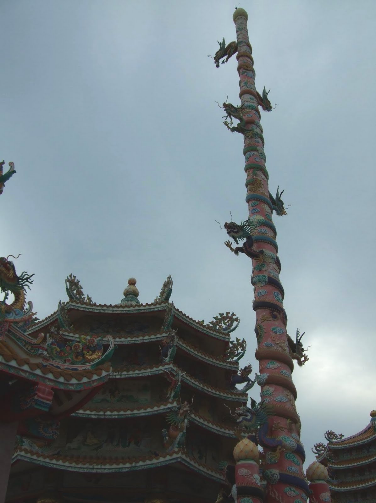 Wayne's Dhamma Blog 水月佛法博客: Nezha Temple in Chonburi