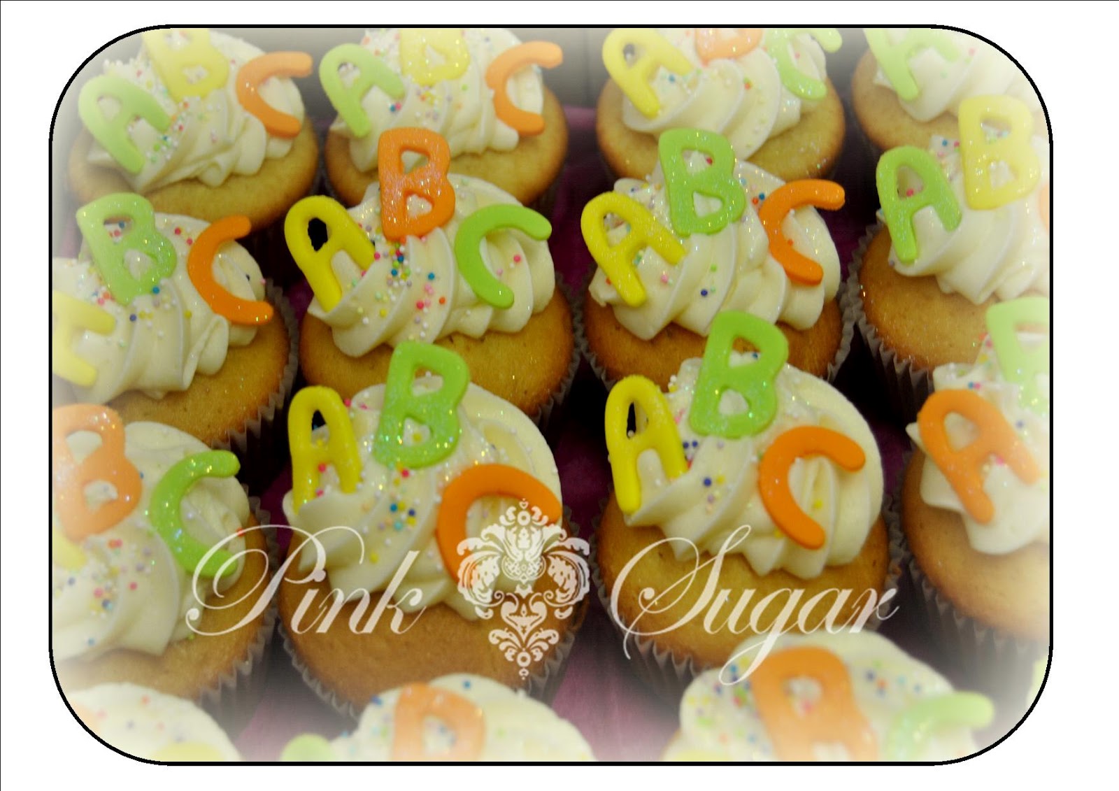 Pink Sugar: Alphabet Cupcakes...