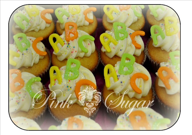 Pink Sugar: Alphabet Cupcakes...