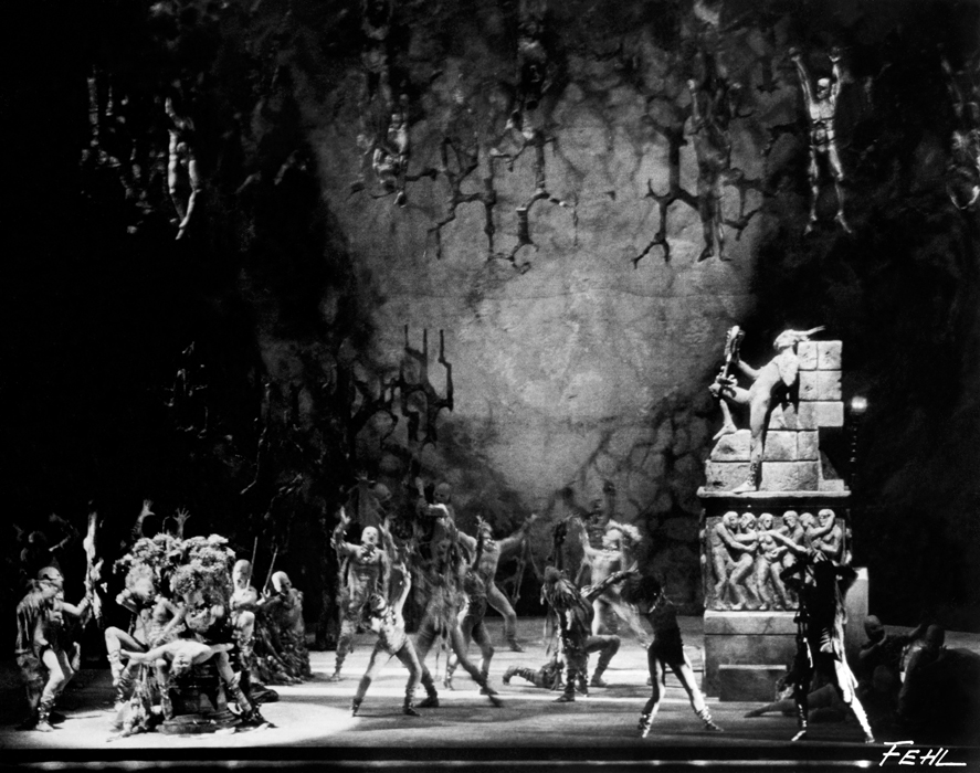 Seattle Opera Blog: Meet Our Singers: MICHAEL DEVLIN, Leone