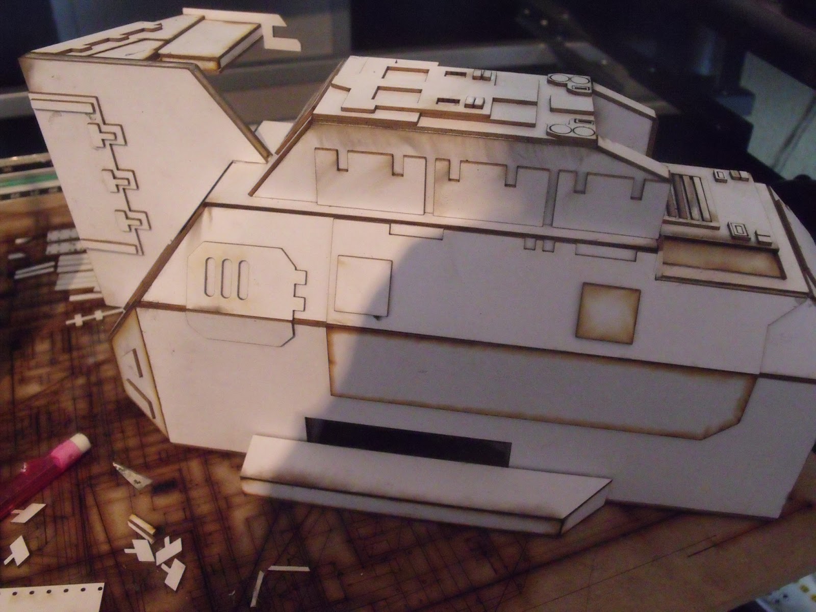 Limited Edition Warhammer models: Warhammer papercraft model - scratch ...