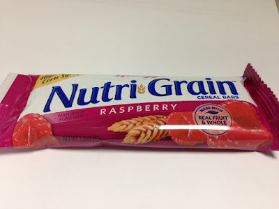 Crazy Food Dude: Review: Kellogg's Nutri-Grain Raspberry Cereal Bars