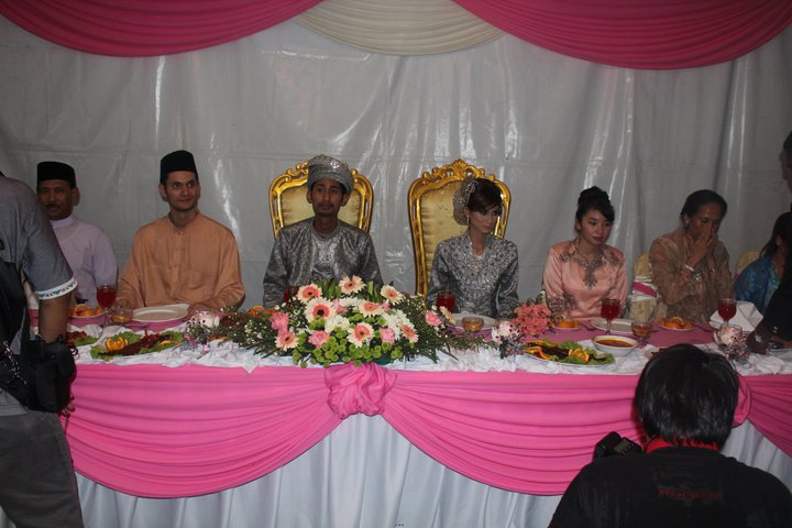 Born With My Love: MAJLIS BERSANDING