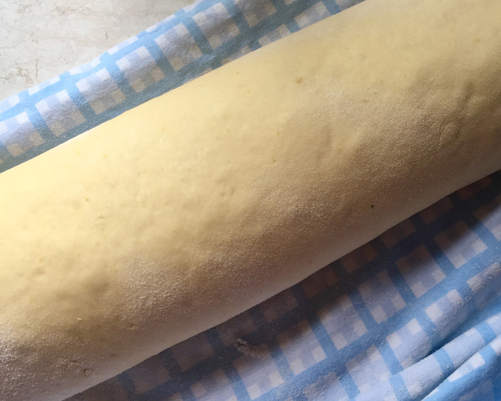 HOMEMADE SLOVENIAN FOOD : POTICA - MOST FAMOUS SLOVENIAN CAKE