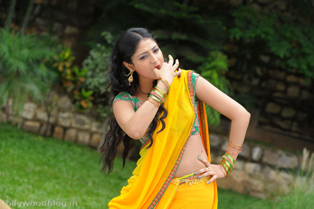 Hari Priya Hot Photos From Abbai Class Ammai Mass