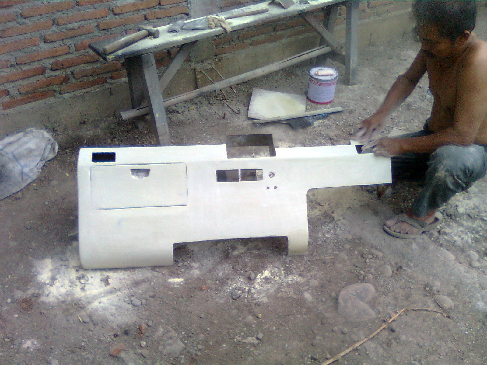 Membuat Body kit dan Aksesoris Mobil Klasik | Mukhlishin