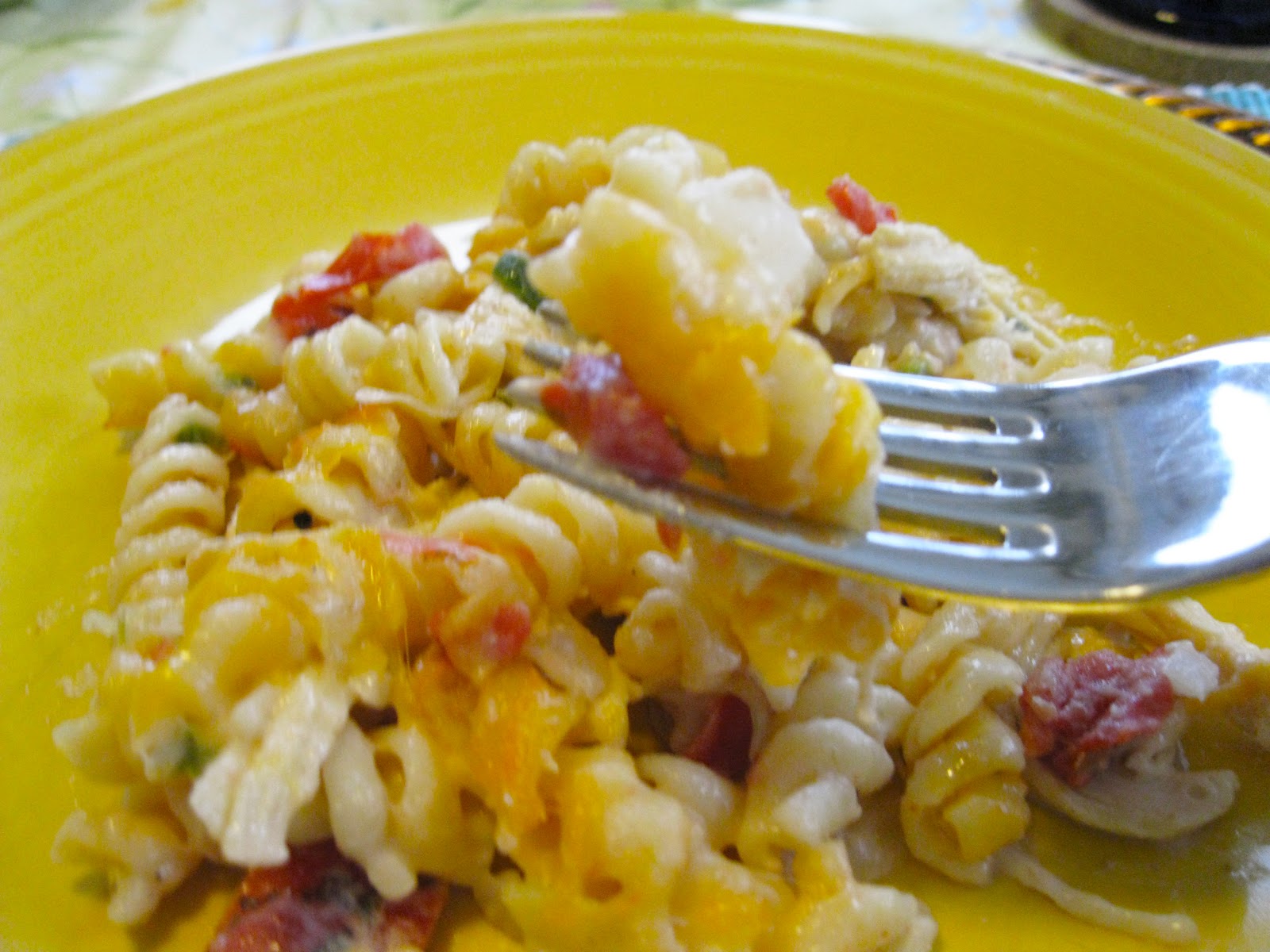 Healthy You: Quick & Easy: Queso Chicken Pasta