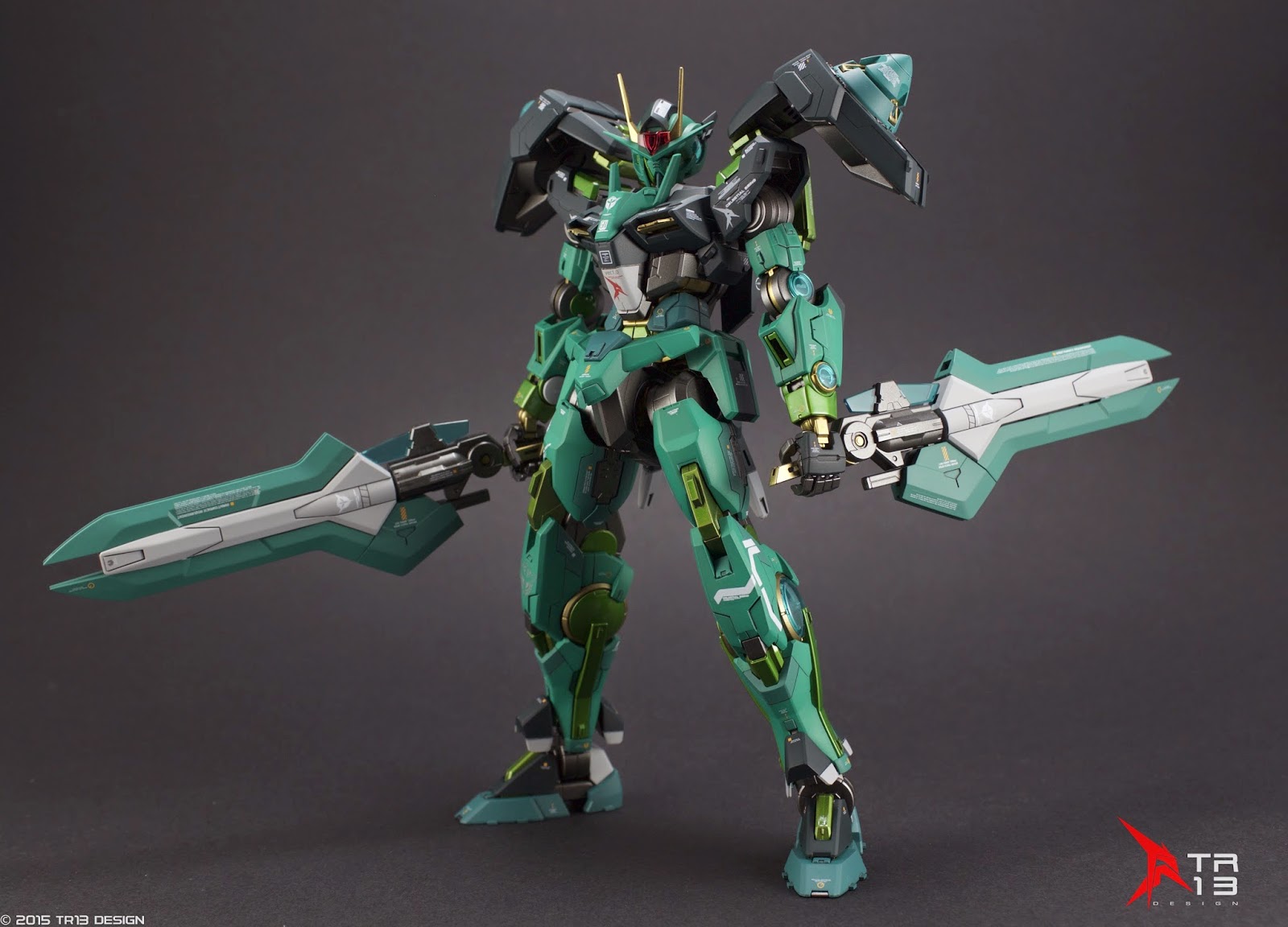 Custom Build: MG 00 Raiser "GN Overdrive"