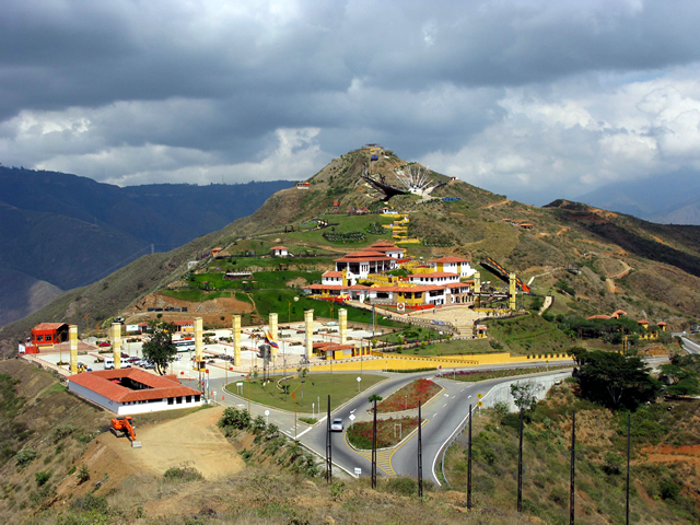 Quien dijo paraiso Colombiano?: PANACHI