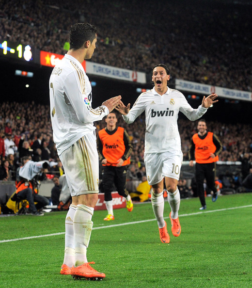 pictures Cristiano Ronaldo vs Barcelona el clasico April 21, 2012