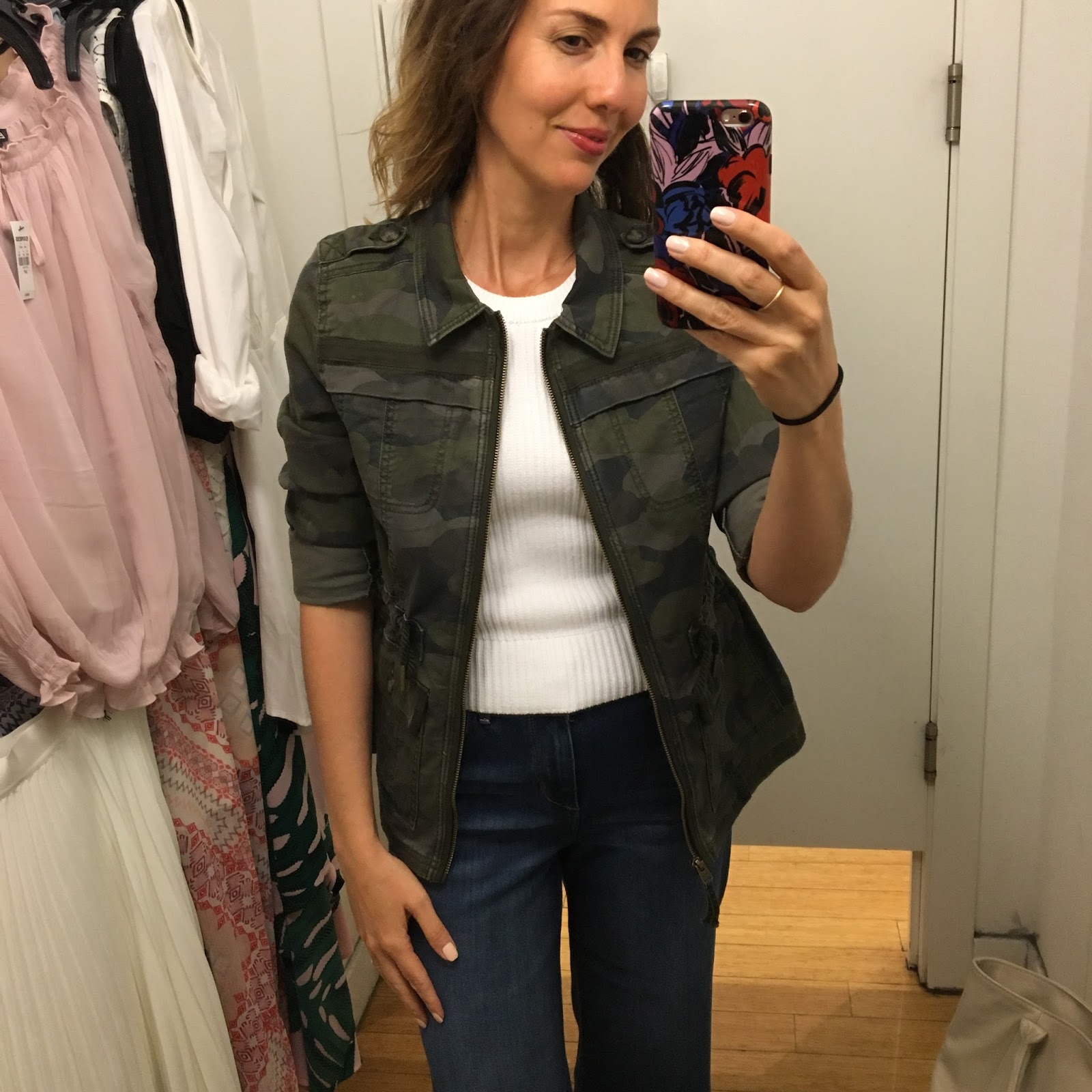 On prairie hill: Summer Express dressing room selfies