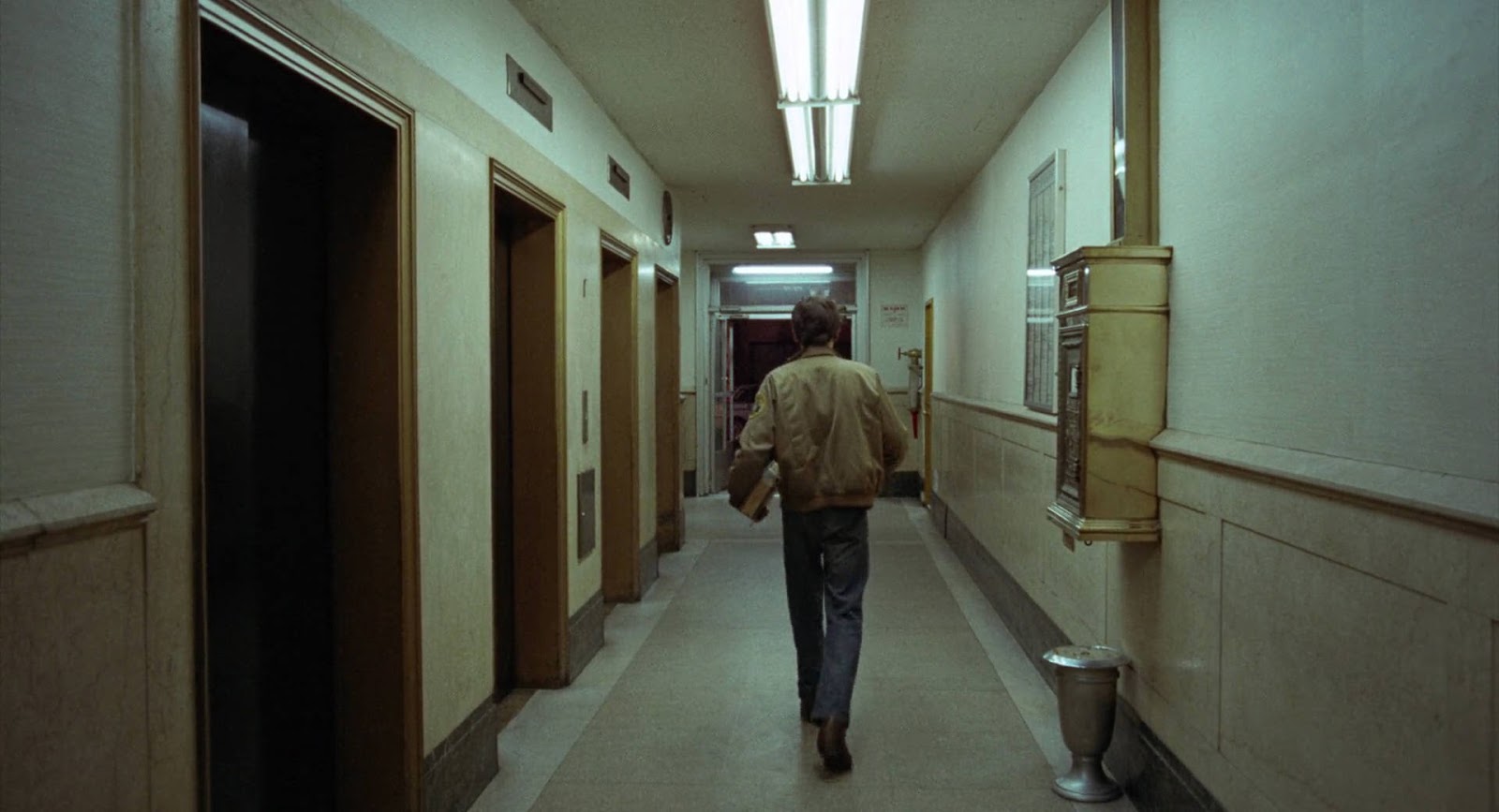 The Cathode Ray Mission: Screenshots: Taxi Driver (1976)