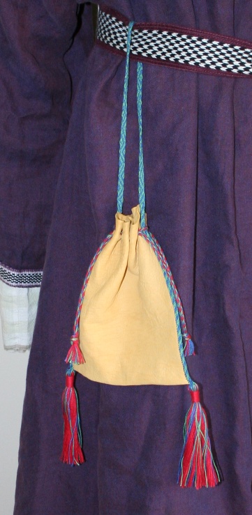Brígiða Vadesbana: Leather drawstring pouch