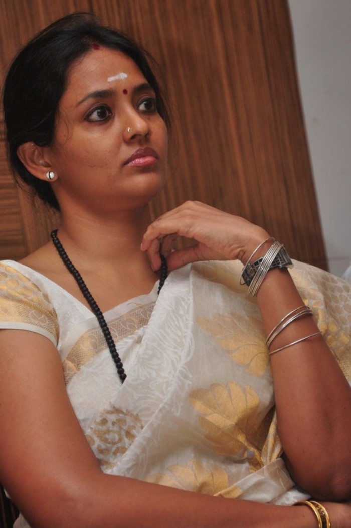 Tamil Actress Ranjitha Press Meet Gallery ~ Movie Galleriz