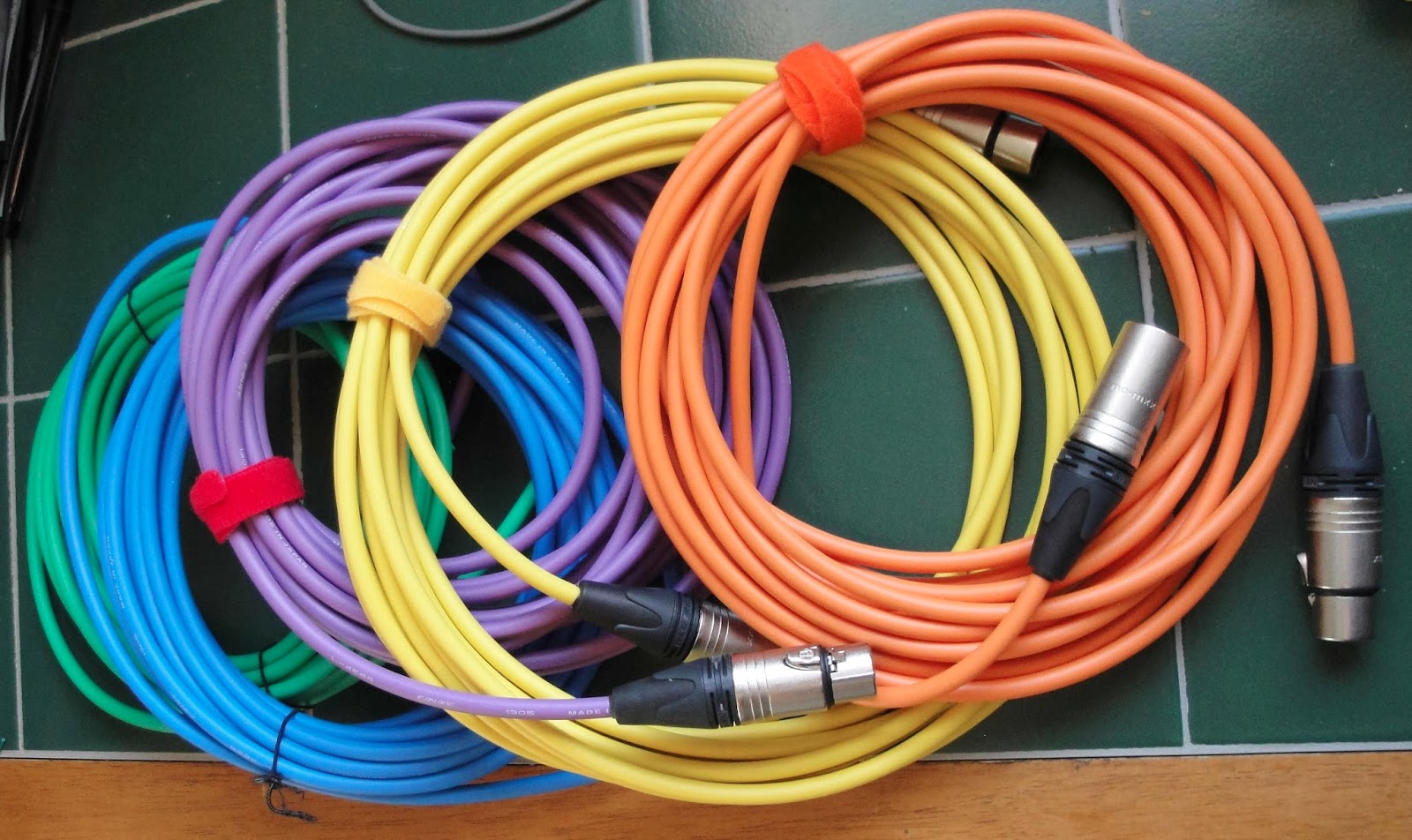 The DogHouse: DIY Mic Cables