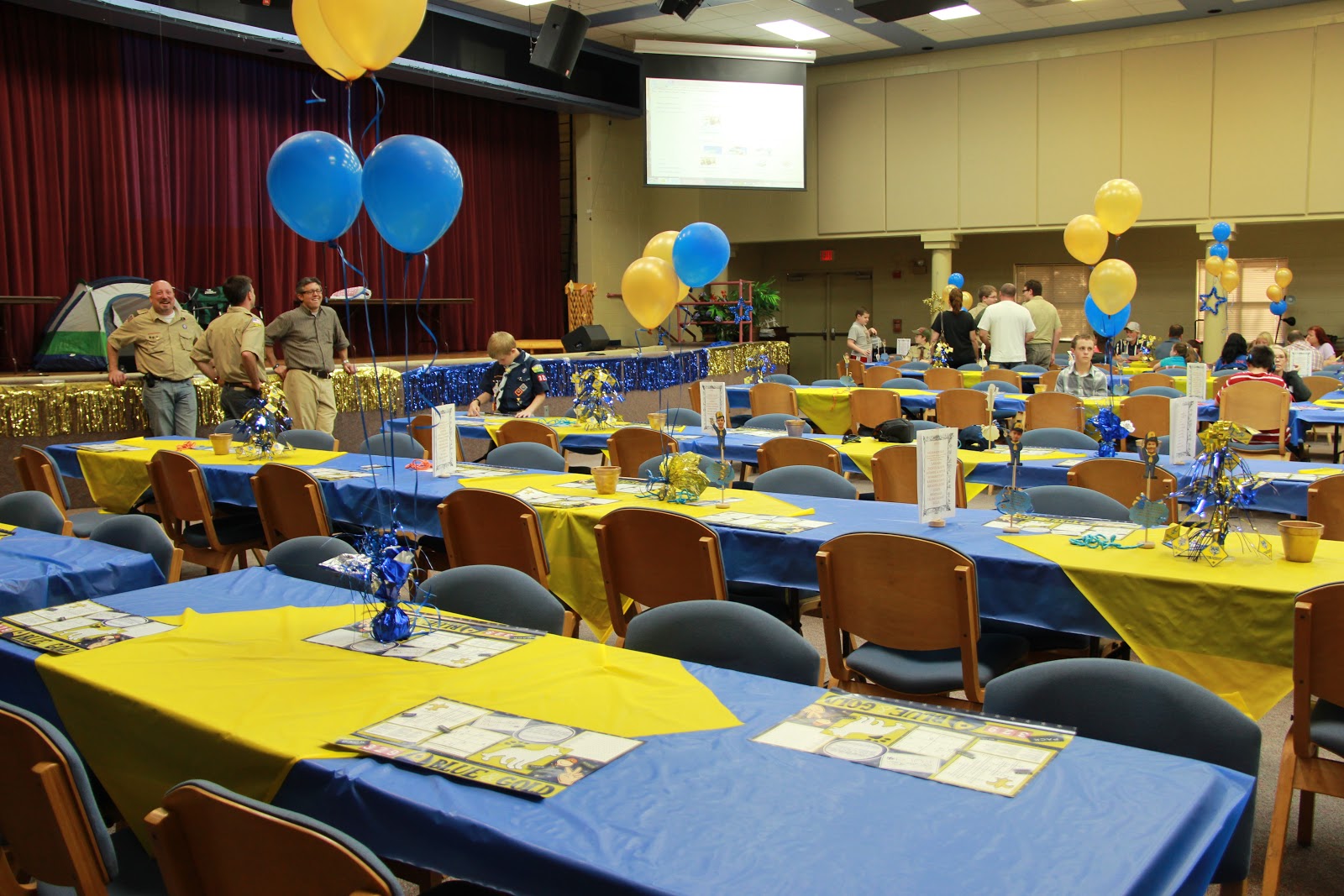 Family American Style 2016: Cub Scouts Blue & Gold Graduation