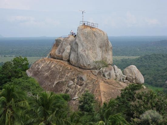 Historical Places in Sri Lanka: Mihintale