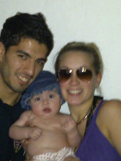 luis suarez family new pics
