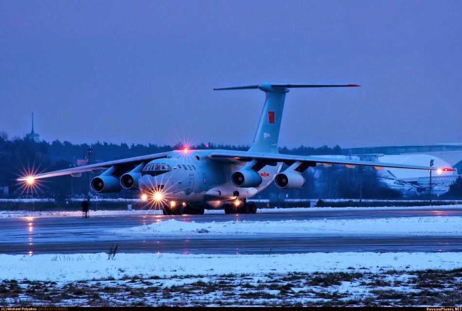 Asian Defence News: PLAAF Il-76 tanker aircraft arrives