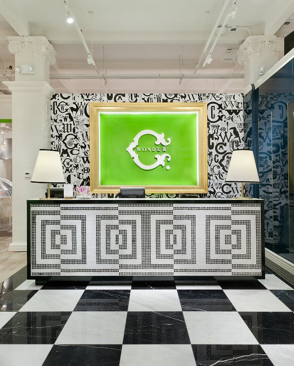 holleeanne: love the branding...c. wonder