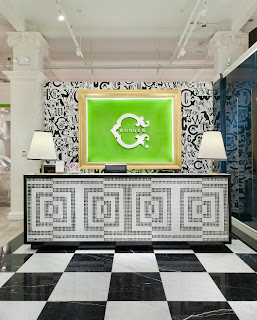 holleeanne: love the branding...c. wonder