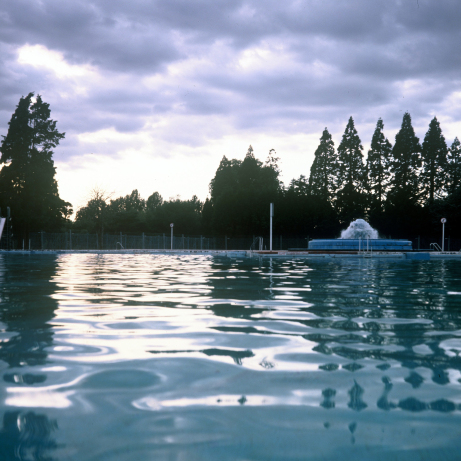 The History Girls: Hinksey Outdoor Pool by Janie Hampton