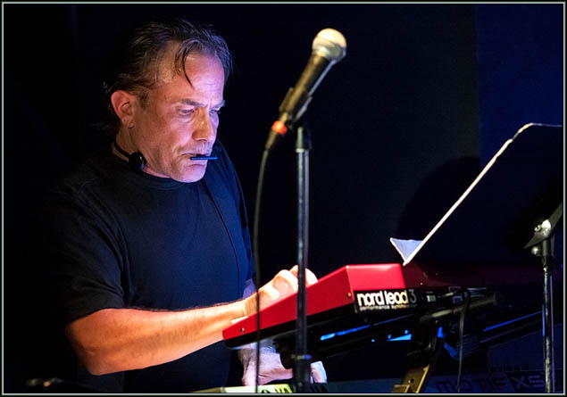 Electric Eyes Photography: Sep 18, 2012