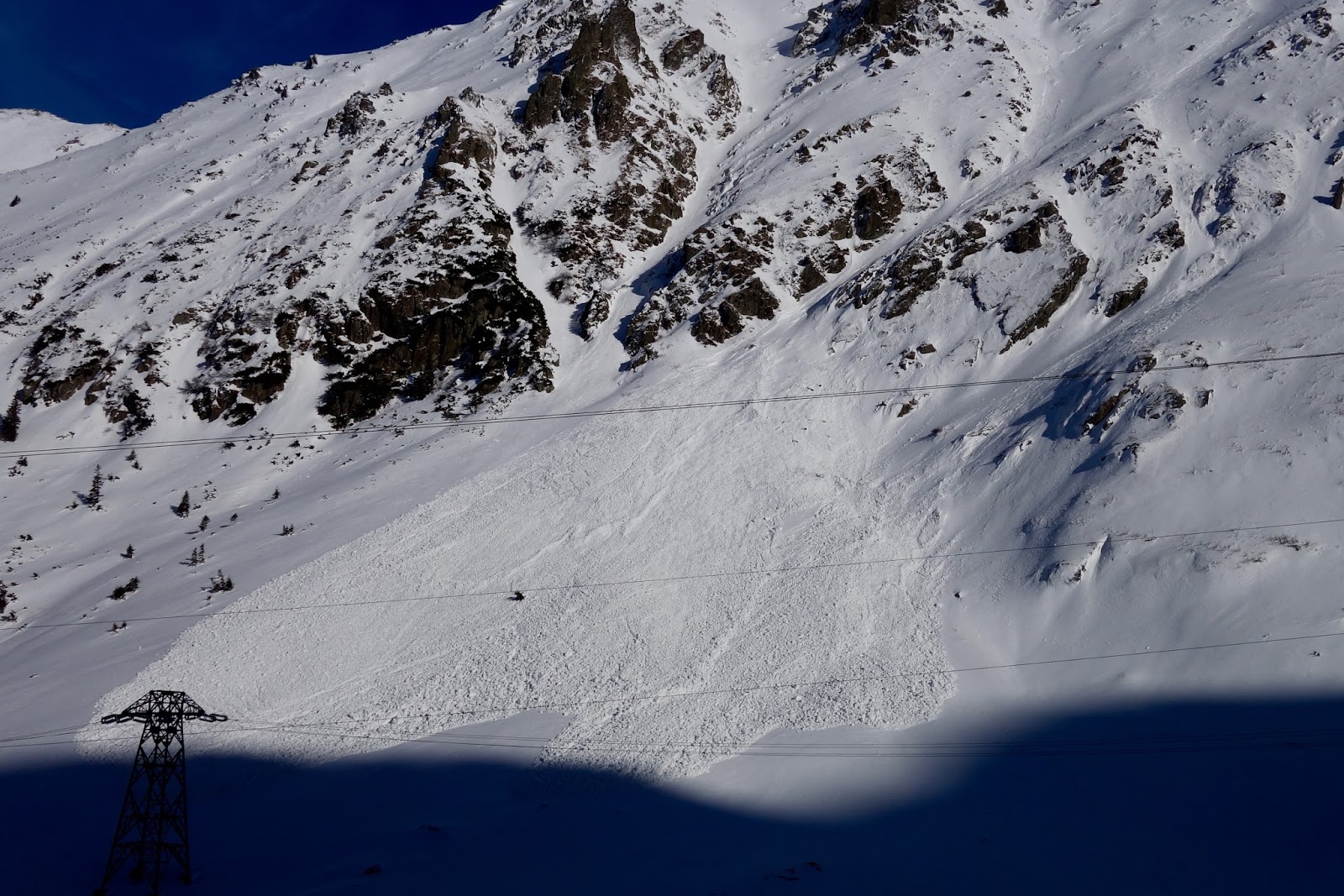 Blogul Avalanse in Carpati a fost mutat pe site-ul avalanseincarpati.ro ...