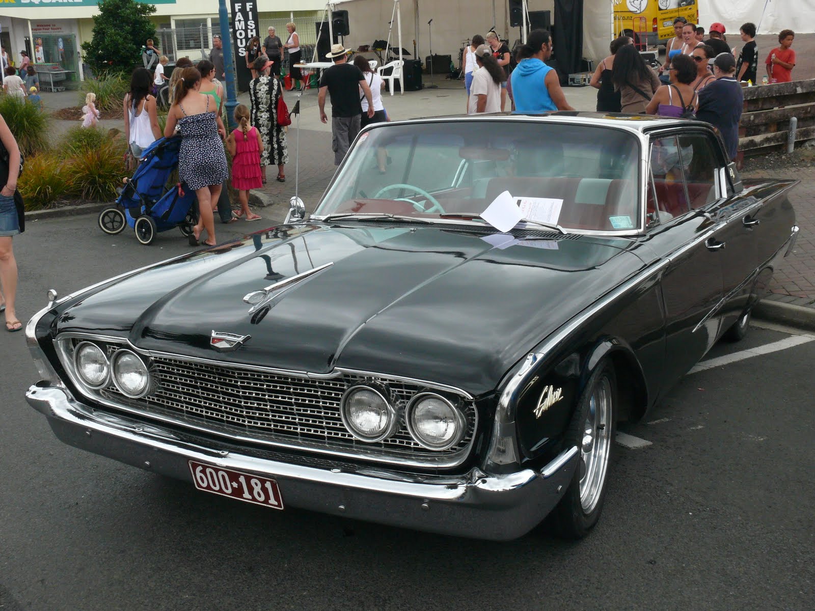 an extension to Grrr's mind...: Raglan Classic Car and Rock 'n' Roll ...