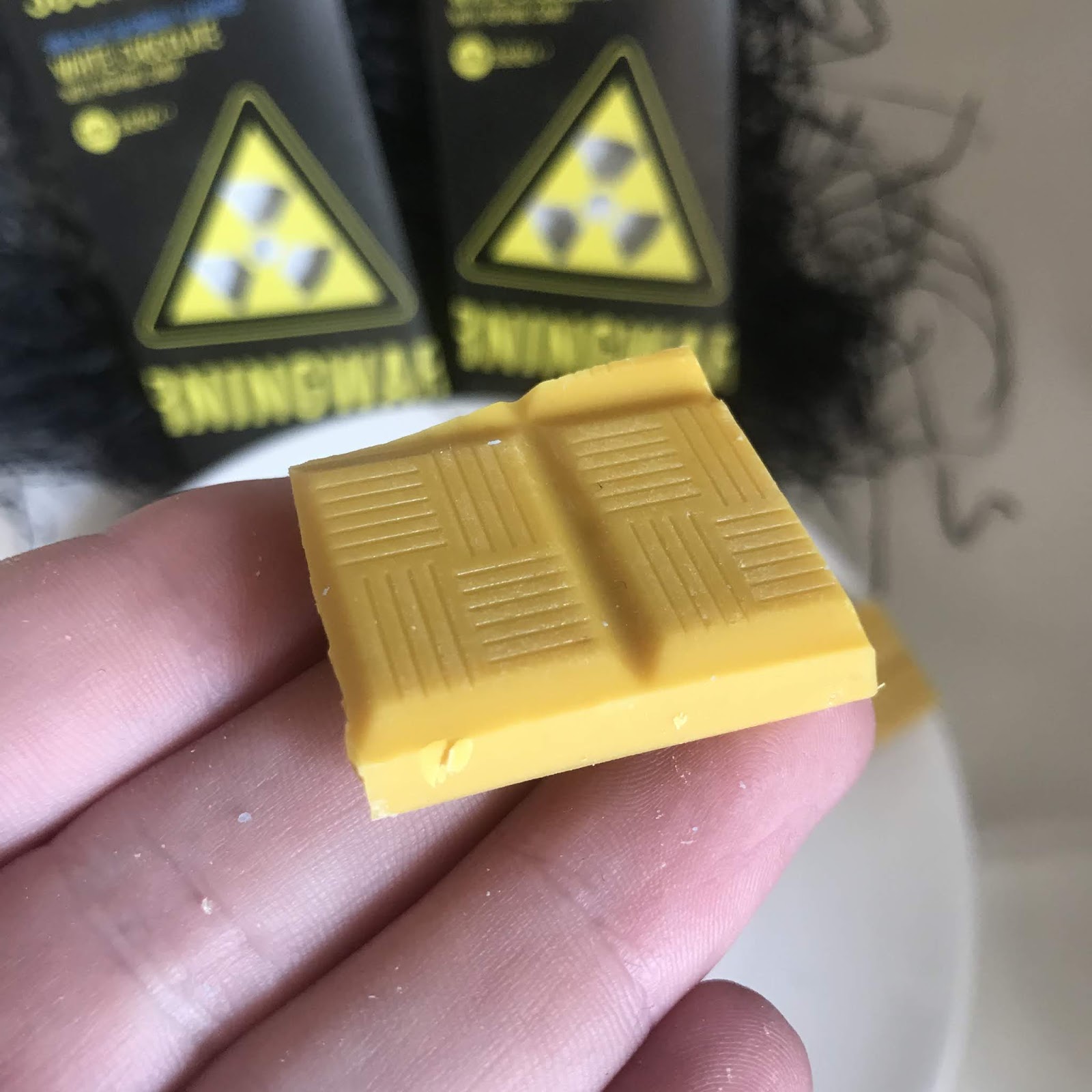 Radioactive Sours White Chocolate