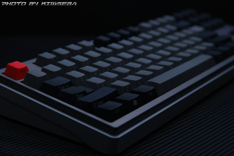 mstone dolch cherry profile + dark city keycaps