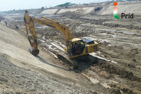 Slope Vibratory Compactor: I-PRID Slope Vibratory Compactor Innovative