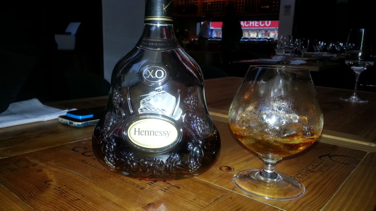 BaccoeBocca: HENNESSY ON THE ROCKS