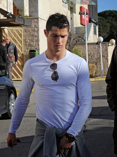 My Fashion Styles: Cristiano Ronaldo Fashion - Best Fashion Style ...