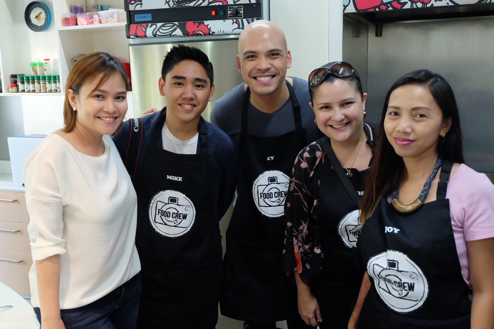 Food Crew PH : Building A Community Of Digital Food Influencers | Mommy ...