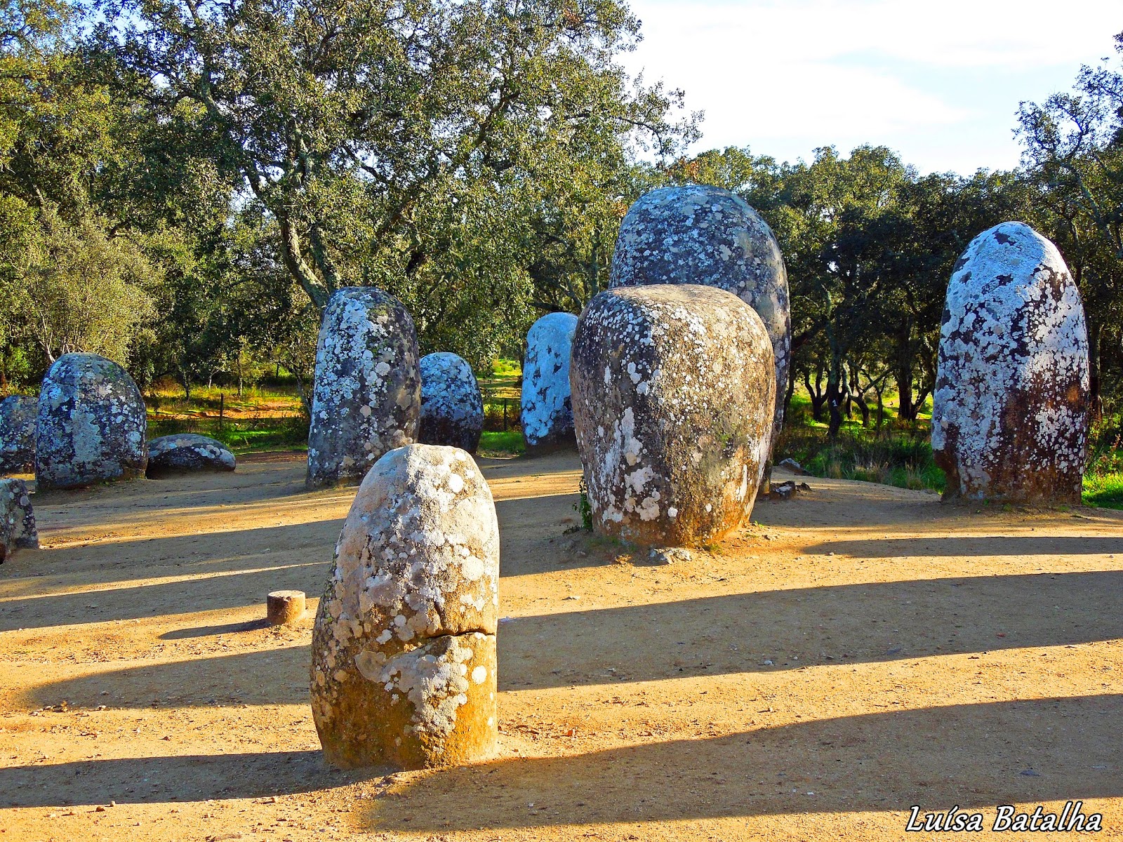 Viajar de Mochila às Costas: Cromeleque dos Almendres