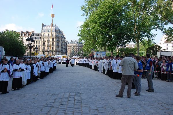 New Liturgical Movement: Chartres Pilgrimage: First Images and News ...