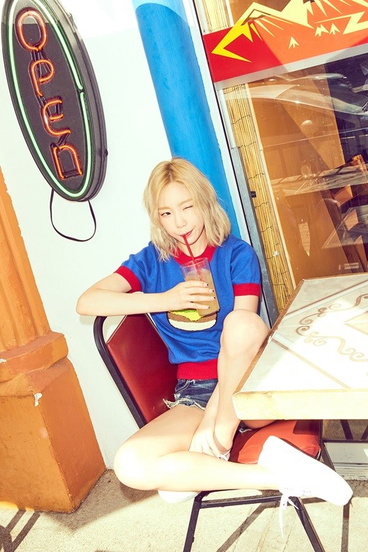 More Teaser pictures for TaeYeon's 'WHY' revealed! - Wonderful Generation