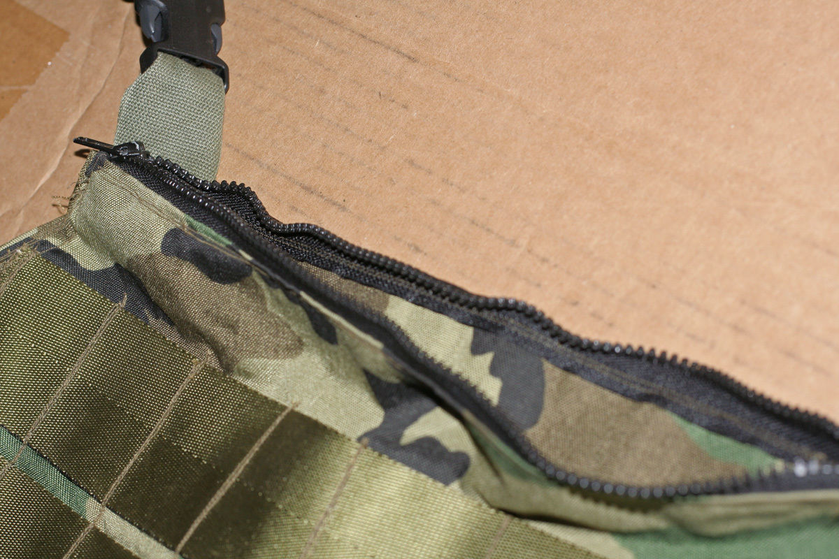 Webbingbabel: London Bridge Trading 1994 Early Generation Chest Rig